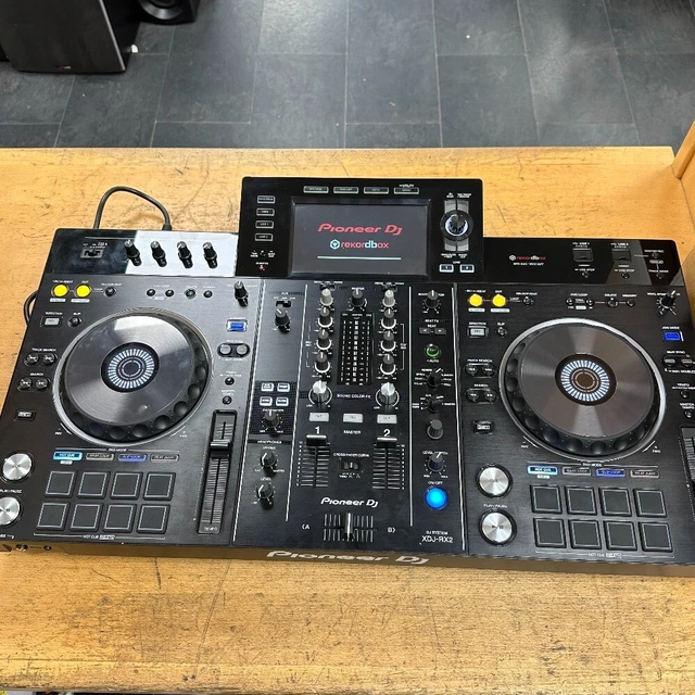 PIONEER DJ XDJ-RX2 2 Channel Performance All In One DJ System *FREEPOST ...