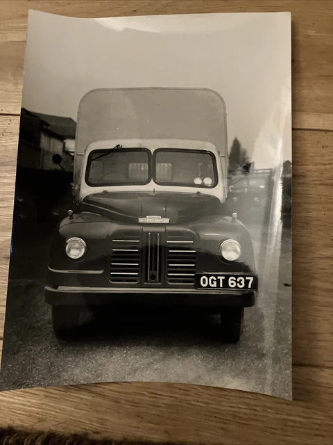 BRITISH RAILWAYS 2 Ton Austin Petrol Rigid Van . Southern Region. Photo ...