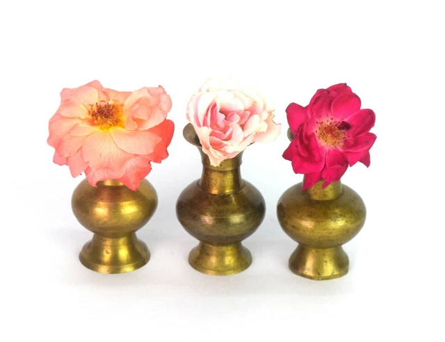 ENSEMBLE DE TROIS Petit Laiton Vase Intérieur Décor Vintage Ancien ...