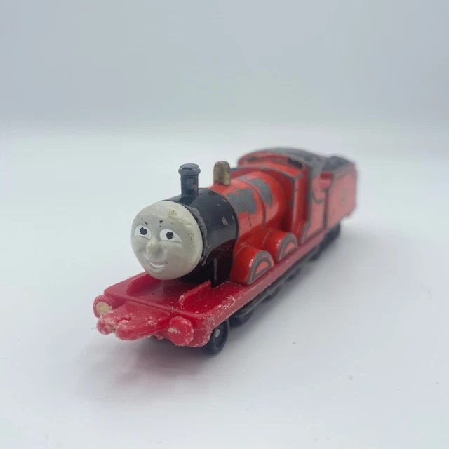 THOMAS THE TANK Engine - ERTL James Red Diecast Train 1987 £2.99 ...