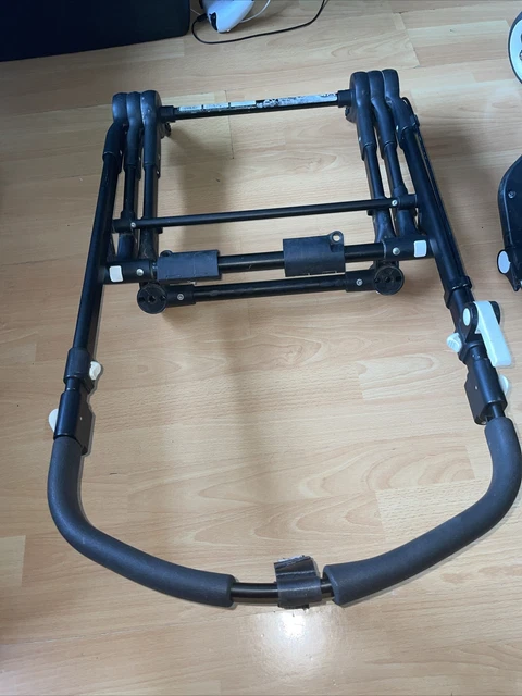 BUGABOO CAMELEON 3 Black Chassis Frame With Bugaboo Buggyboard Adapters ...
