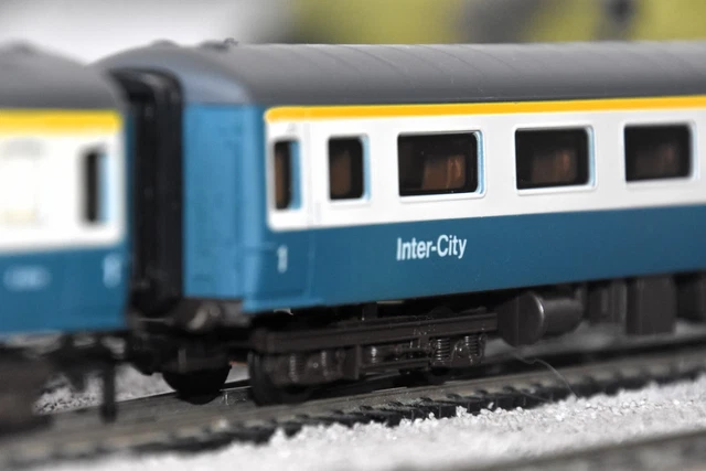 AIRFIX GMR 54201-8 Mk2D BR InterCity Coach 1st Class Blue Grey E3170 ...