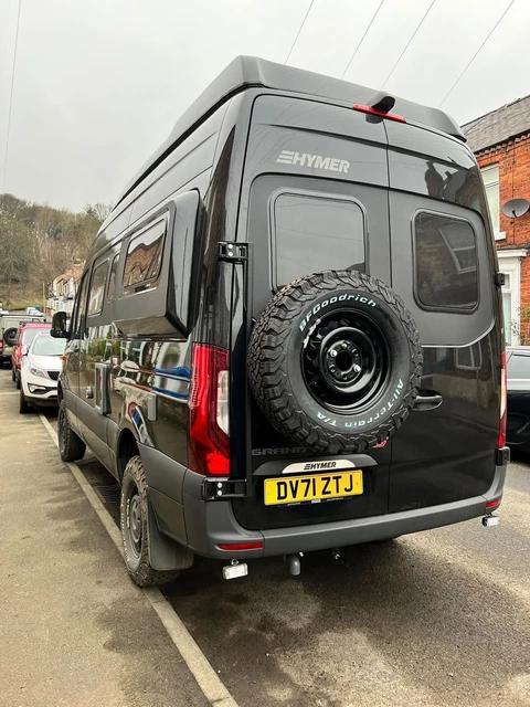 MERCEDES SPRINTER 907 2018 Onwards Tubular Rear Door Spare Wheel ...