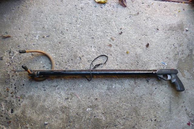 ANCIEN FUSIL SOUS marin - arbalète élastique pêche - à rénover ou pour déco EUR 15,00 - PicClick FR