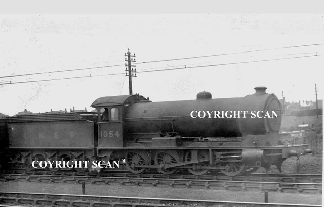 RAILWAY STEAM PHOTO: 1054 LNER @ MIDDLESBROUGH 47 £2.99 - PicClick UK