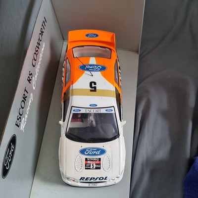 1:18 UT MODEL FORD ESCORT RS COSWORTH WRC REPSOL Moya Sainz 1997 RALLY ...