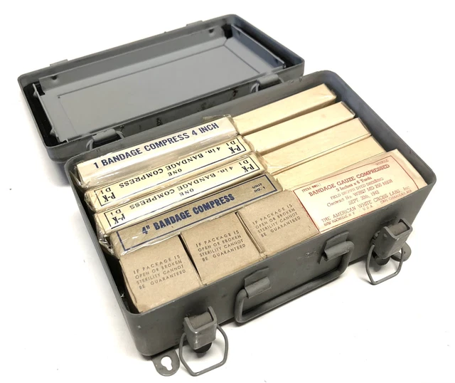 SCARCE COMPLETE US Navy Life Raft First Aid Kit WWII WW2 Original EUR ...