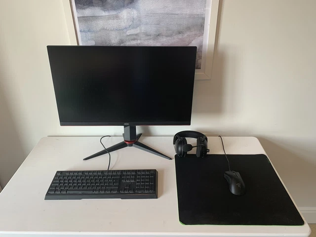 COMPLETE CUSTOM BUILT Gaming Desktop PC Setup - Used For HIGH QUALITY ...