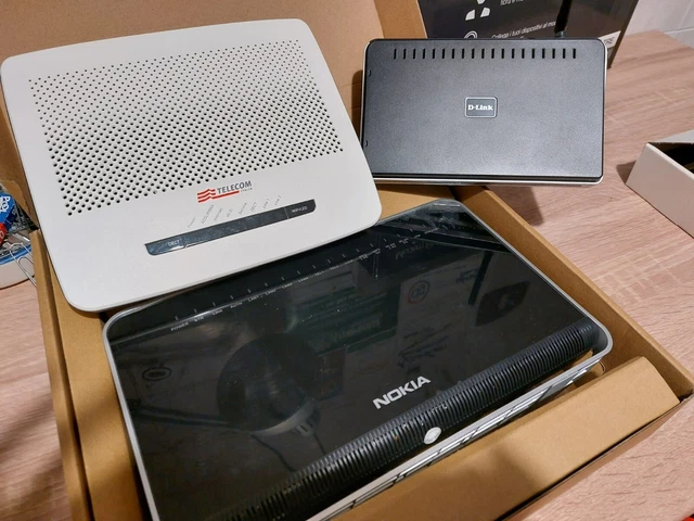 MODEM-ROUTER PEZZI 3: Nokia G-240W-B; D-Link DLS 2640B; Modem ADLS ...