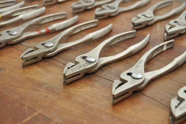 BELZER 2468 HEFTZANGE / Heftnadeln / Clecos Pins und Plier / Bleche ...