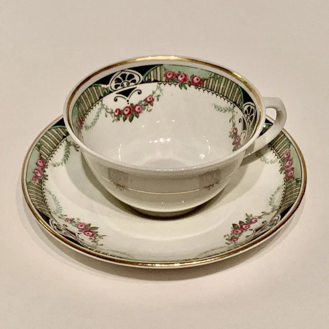 WEDGWOOD & CO England Imperial Porcelain Rose Garland Tea Cup and ...