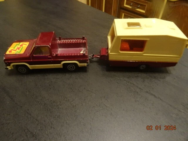 MAJORETTE 4X4 et caravane EUR 12,00 - PicClick FR