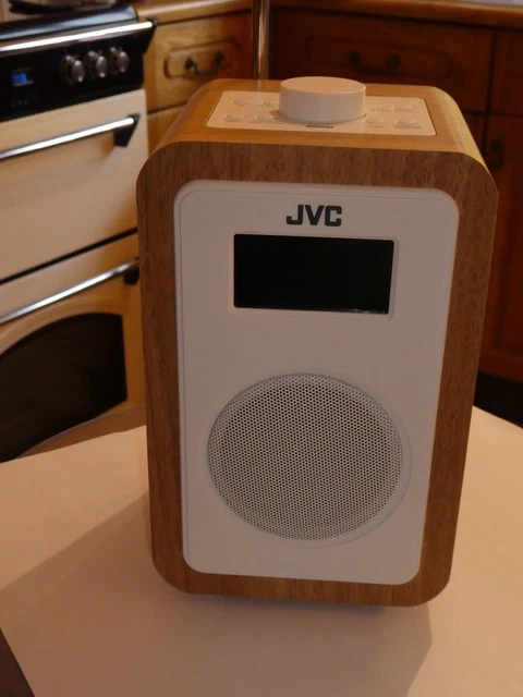JVC RA-D51 WOODEN-WHITE Retro Style DAB FM Digital Radio Alarm Clock £ ...