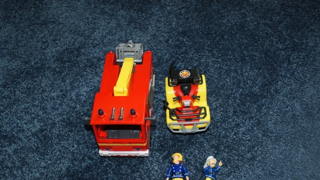 FIREMAN SAM ENGINE...JUPITER, Quad bike...Plus Sam Figure and Officer ...