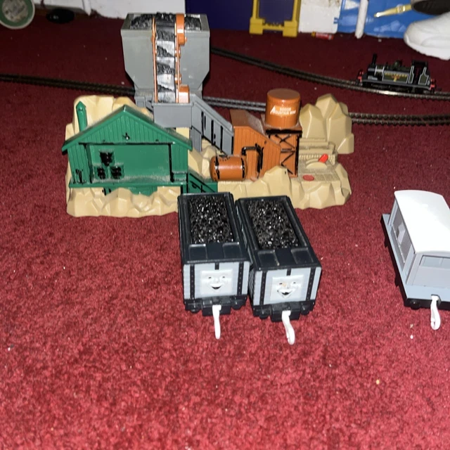 RARE TRACKMASTER SODOR mountain mine with troublesome coal trucks READ ...