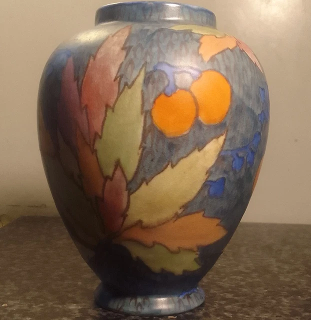 A VINTAGE CARLTON Ware Small Art Deco Vase Cherry pattern 3272 c1930 £ ...