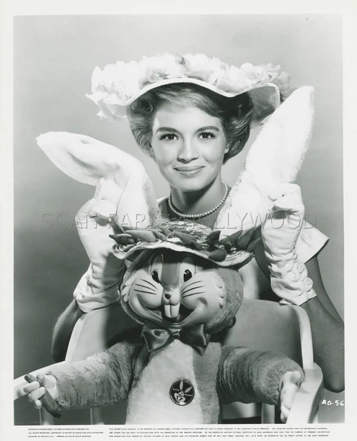 ANGIE DICKINSON & BUGS BUNNY 1960s VINTAGE PHOTO ORIGINAL #1 EUR 29,99 ...