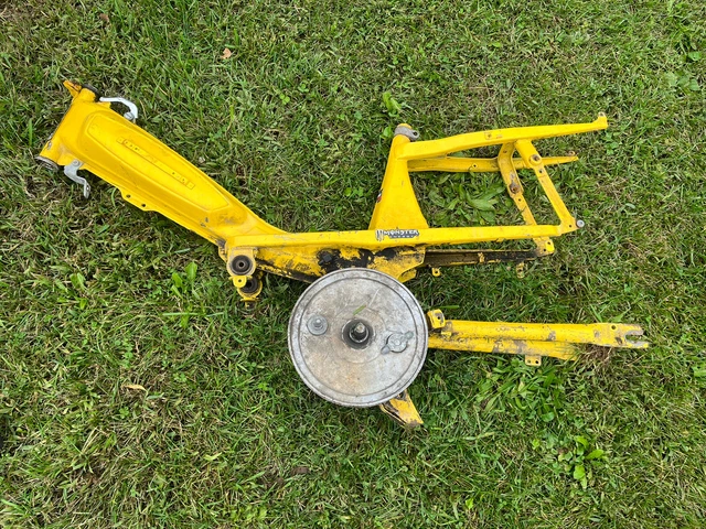 1977 MOTOBECANE MOBYLETTE 50 L cadre cyclomoteur et groupe ...