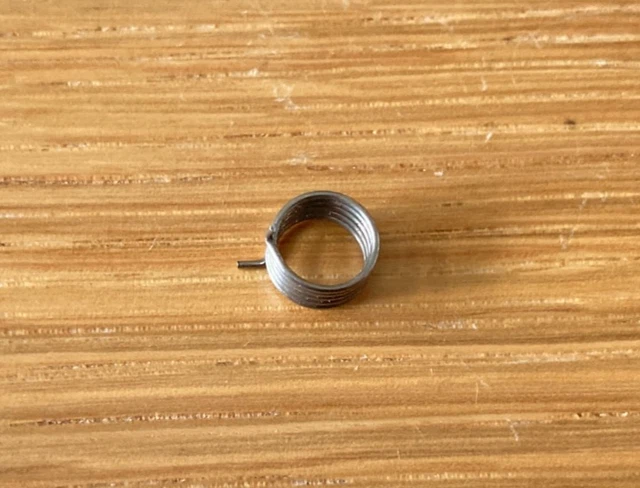 DAM QUICK 1000 1001 Angelrolle Drehfeder Bügelfeder Bail Spring # 910 ...