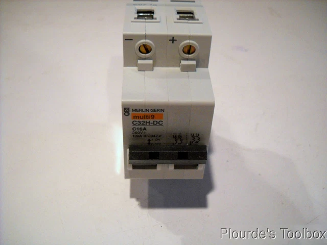 NEU MERLIN-GERIN MULTI-9 Leistungsschalter 2-polig, 16A DC, C32H-DC, 20546, MG20546 EUR 95,60 ...