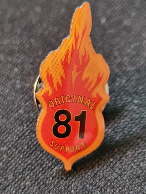 HELLS ANGELS & Original 81 Support Pin Logo Flame " Pin Big Red Machine ...