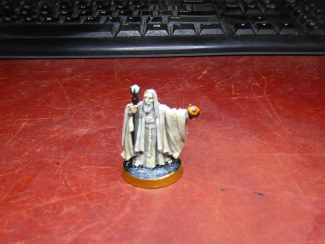 LOTR: LORD OF the Rings: painted metal Saruman with Palantir c £8.19 ...
