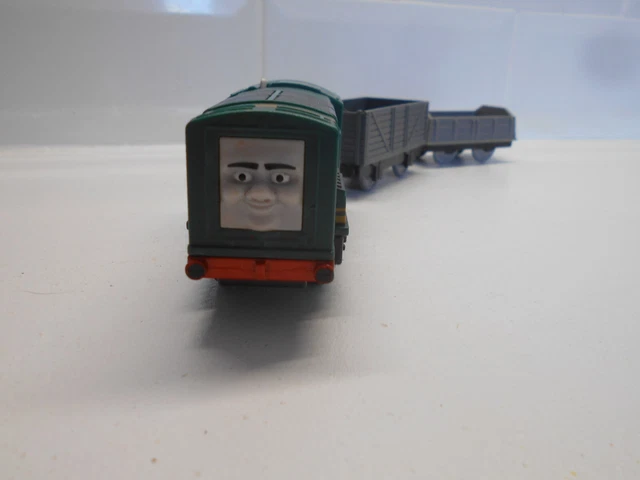 TOMY TRACKMASTER THOMAS the tank engine battery train paxton and ...