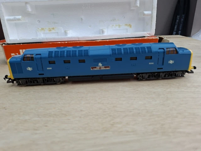 LIMA HO 1:87 BR Class 20 Diesel Locomotive 9006 Analogue DC Blue/Yellow ...