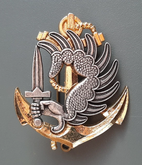 VINTAGE DRAGON PARIS ORIGINAL CAP BADGE Paratrooper TDM RPIMA Beret ...