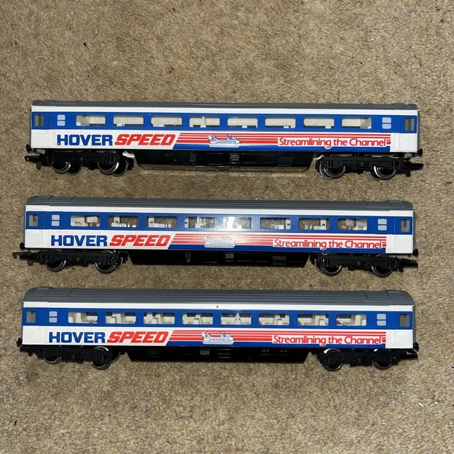 HORNBY R454 OO Gauge Mk3a Open Coach 'Hoverspeed' £47.43 - PicClick UK
