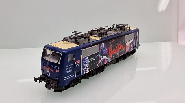 (M) ROCO 63642 H0 1:87 E-Lok DB BR 111 030-3 "Tanz der Vampire" OVP ...