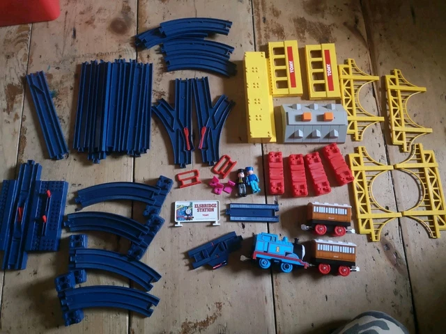 TOMY THOMAS THE Tank Engine train Railway set 1990s Thomas Annie ...