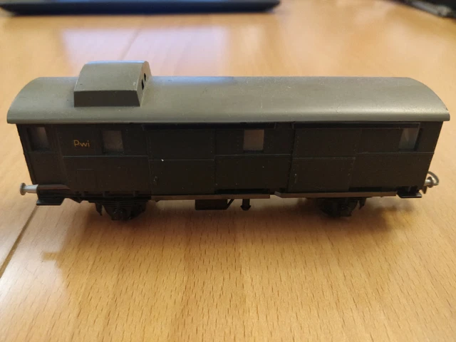 VINTAGE LIMA DARK Green Freight Car with Sliding doors no Box £4.99 ...