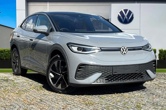 2025 VOLKSWAGEN ID5 Pro 77kWh Match Auto 5dr SUV Automatic £33,340.00 ...
