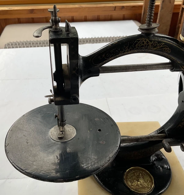 ANCIENNE MACHINE A Coudre D.bacle R.m Wanzer 1860 Sewing Machine ...