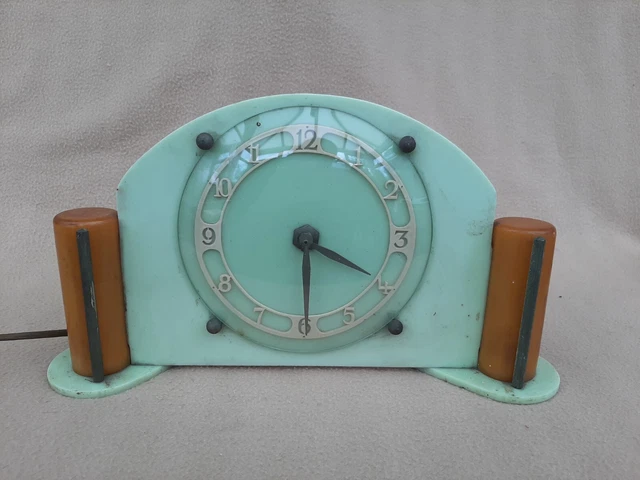 ART DECO PLASTIC And Phenolic Bakelite? Electric Mantel Clock £29.99 - PicClick UK