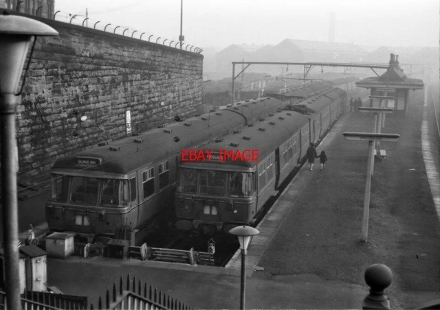 PHOTO 3 Car Emu In The Bay Platform At Springburn Railway Station ...