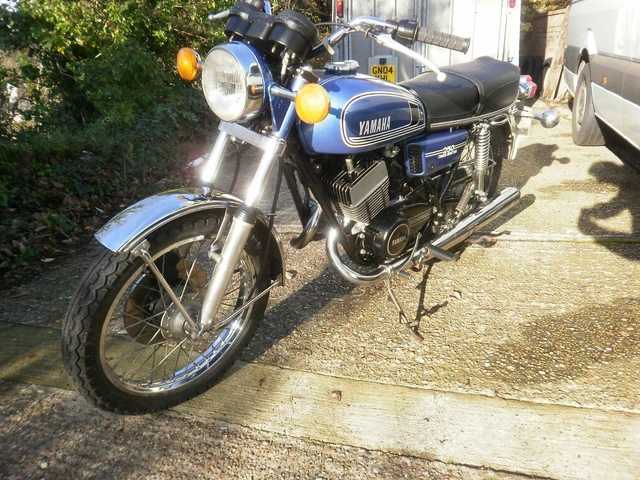 YAMAHA RD250B 1975 Iconic 2 stroke Classic restoration project £3,495. ...