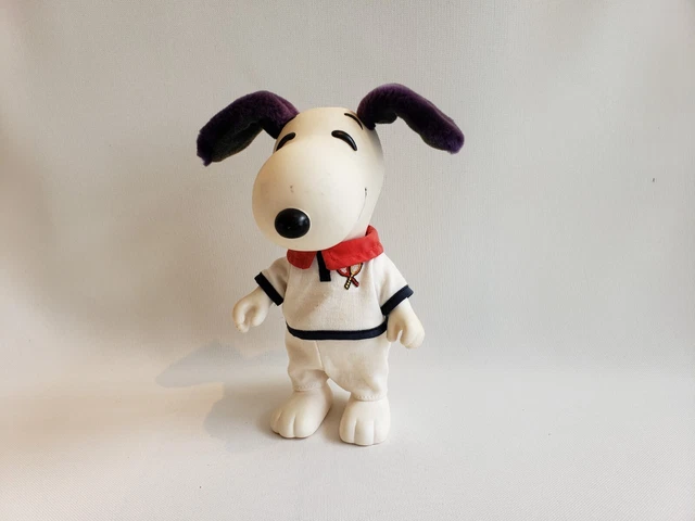 VINTAGE SNOOPY TENNIS player collector 1966 H 20 cm figure tennis £22. ...