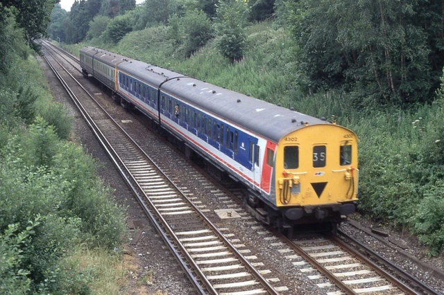 BRITISH RAIL 4302 Class 414 2-HAP EMU Railway Photo - Network SouthEast ...