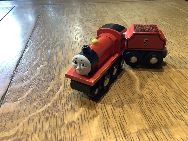 THOMAS THE TANK Engine & Friends Wooden Train - JAMES - BRIO £15.00 ...