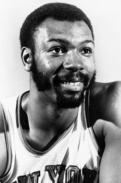 MEL DAVIS OF The New York Knicks Poses 1975 1 Old Basketball Photo $9. ...