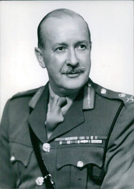 TENENTE-GENERALE SIR WILLIAM Oliver Appointed - Vintage Fotografia ...
