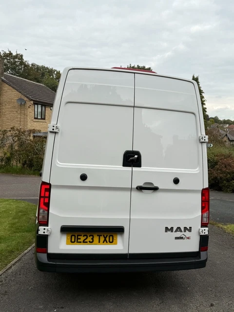 NO VAT 2023 18k Miles Man Tge LWB Hpi Clear Van £21,300.00 - PicClick UK