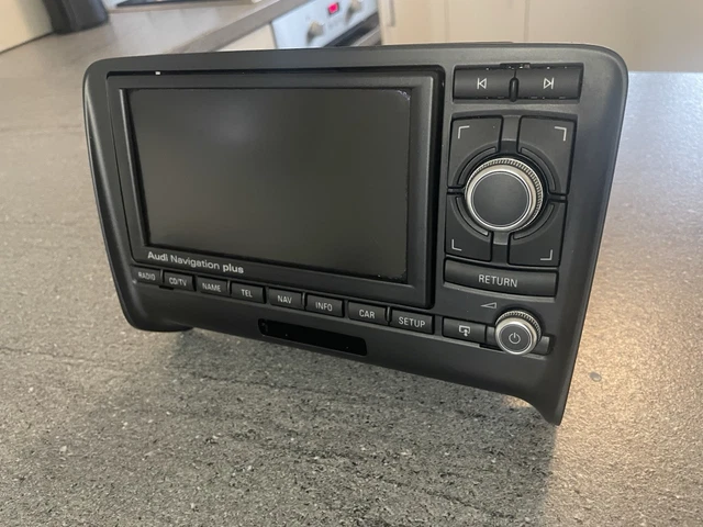 AUDI TT MK2 8J RNS-E Navigation Plus Sat Nav Radio CD 8J0 035 192 M OEM ...