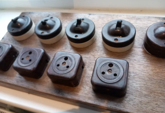 VINTAGE 5 BAKELITE Light Switches Rare Vintage Joblot crabtree and ...