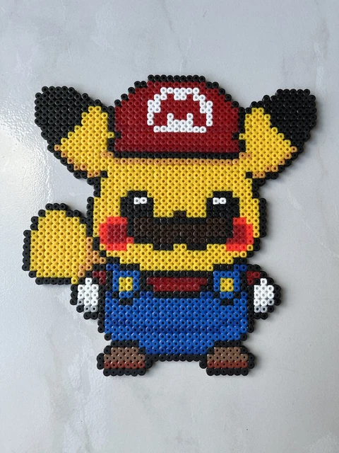 PIXEL ART / Perles A Repasser Pokemon Pikachu Deguise En Mario EUR 8,00 ...