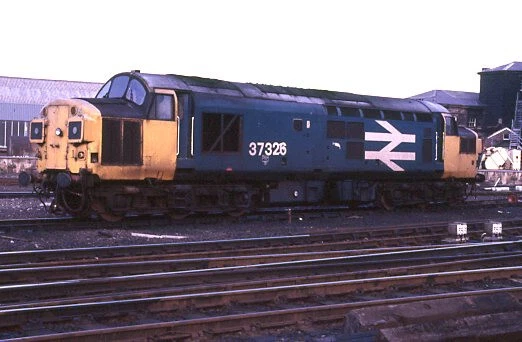 ORIGINAL COLOUR SLIDE of 37326 BR class 37 diesel loco £3.99 - PicClick UK