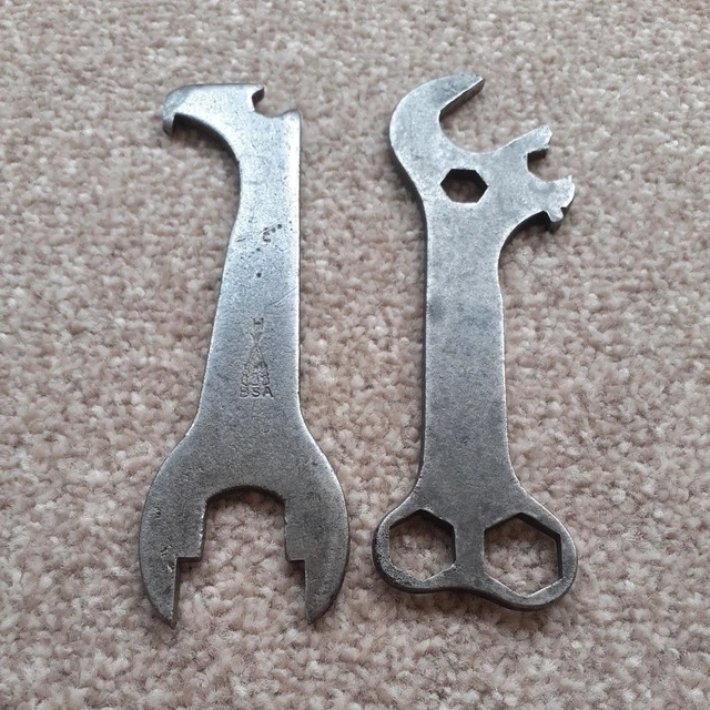 VINTAGE BSA WM20 para bike spanner ~ tool kit item + one other bicycle ...