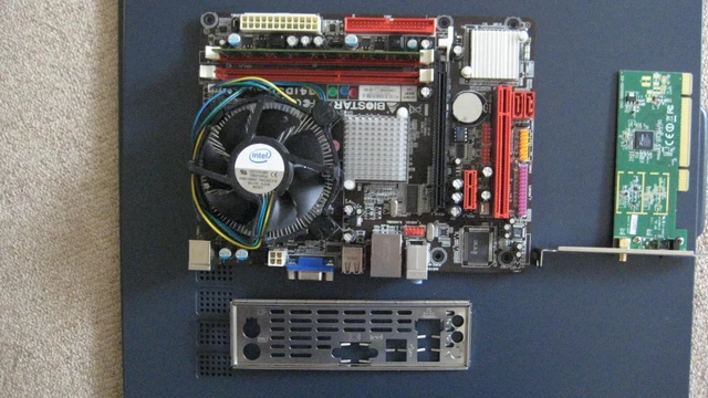 VINTAGE BIOSTAR FORCE G41D3C Motherboard INTEL Socket with Intel CPU ...